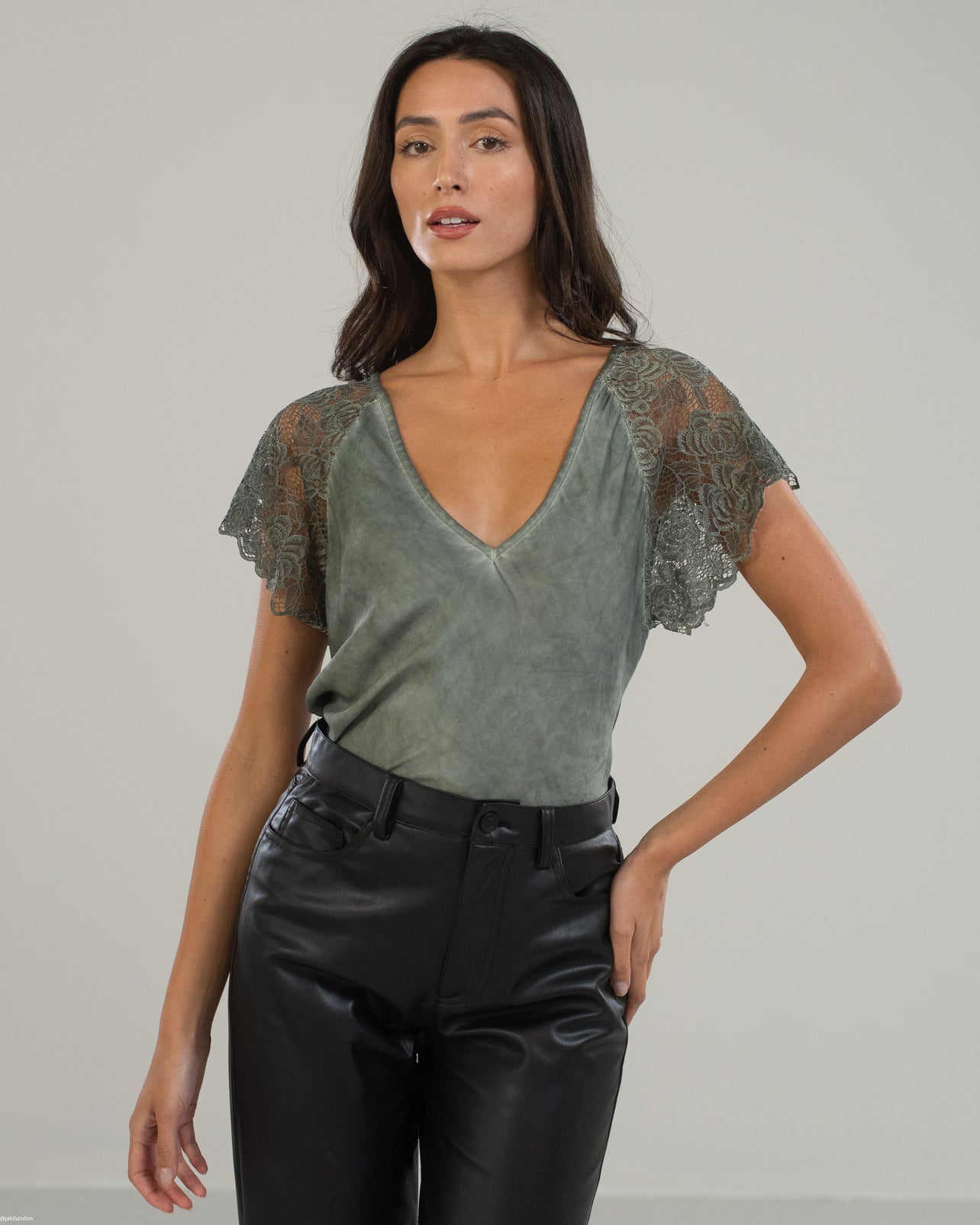 New In – JAKI