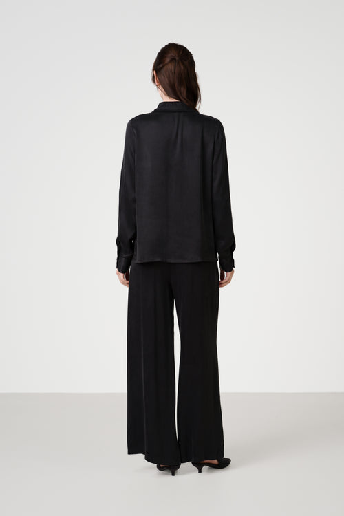 LATEST DROP – JAKI